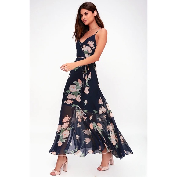 Lulu's | Dresses | Lulus Floral Maxi Dress | Poshmark